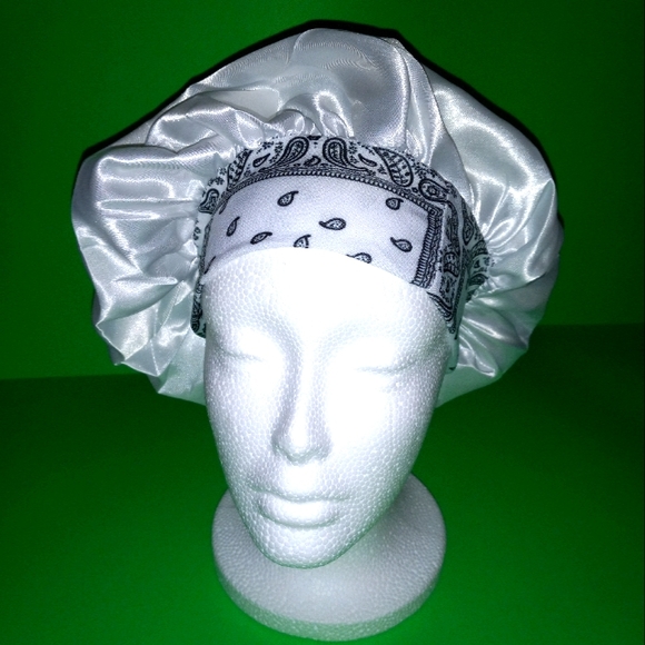 LLC | Accessories | Nwt White Bonnet | Poshmark